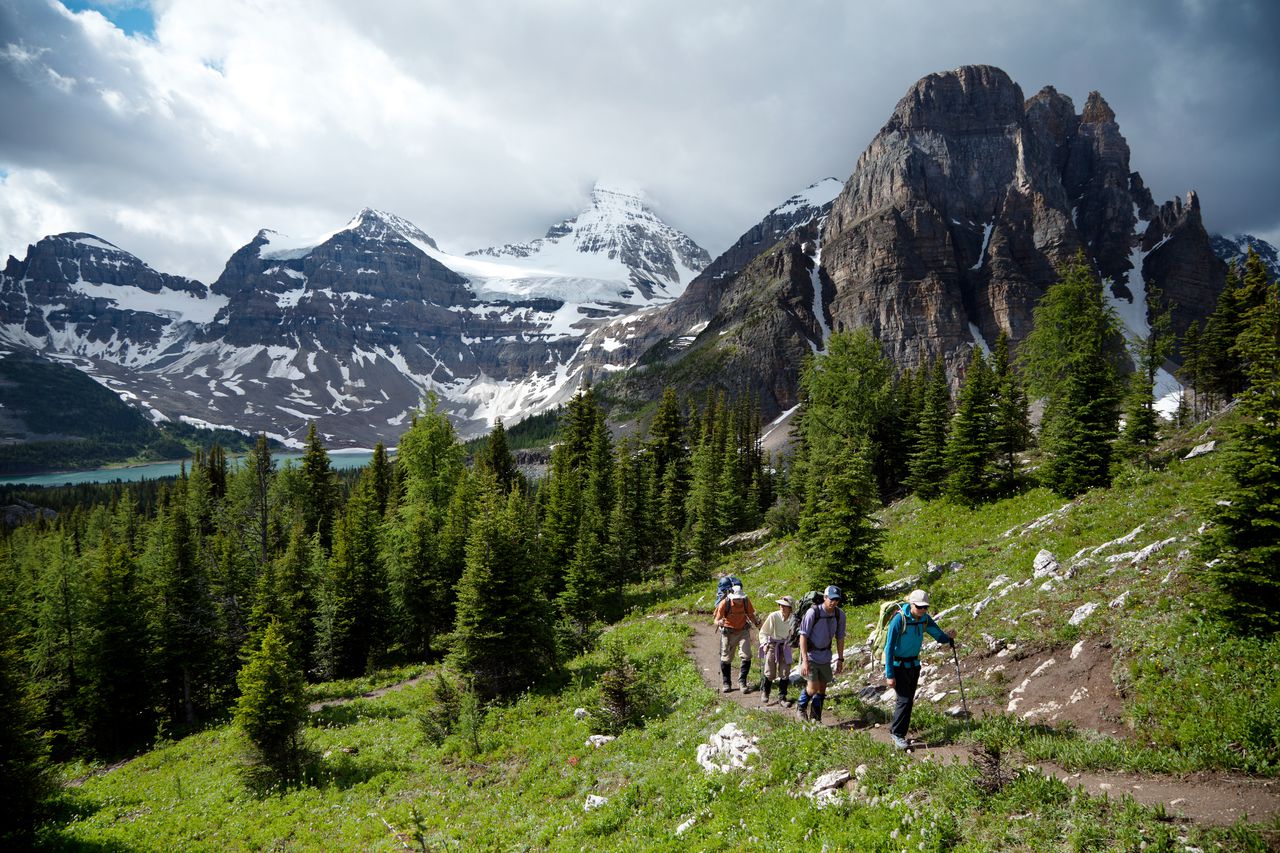 Hiking Banff, Alberta - Canmore, Alberta and Kananaskis Travel Guide